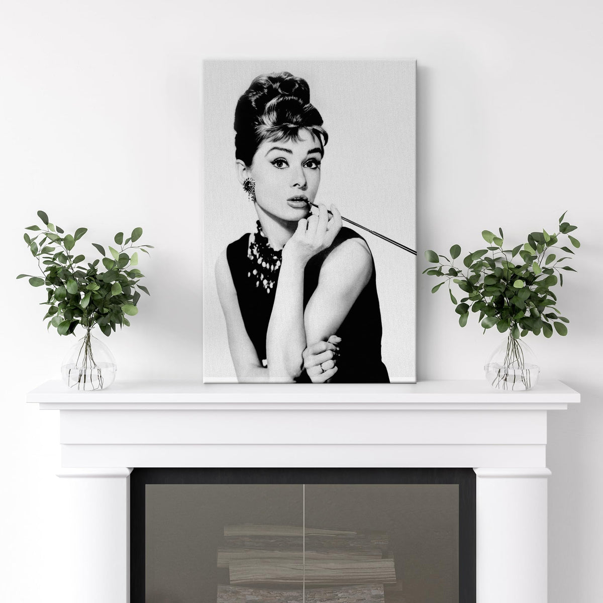 Wall26 Canvas Print Wall Art Audrey Hepburn Black & White Classic Port ...